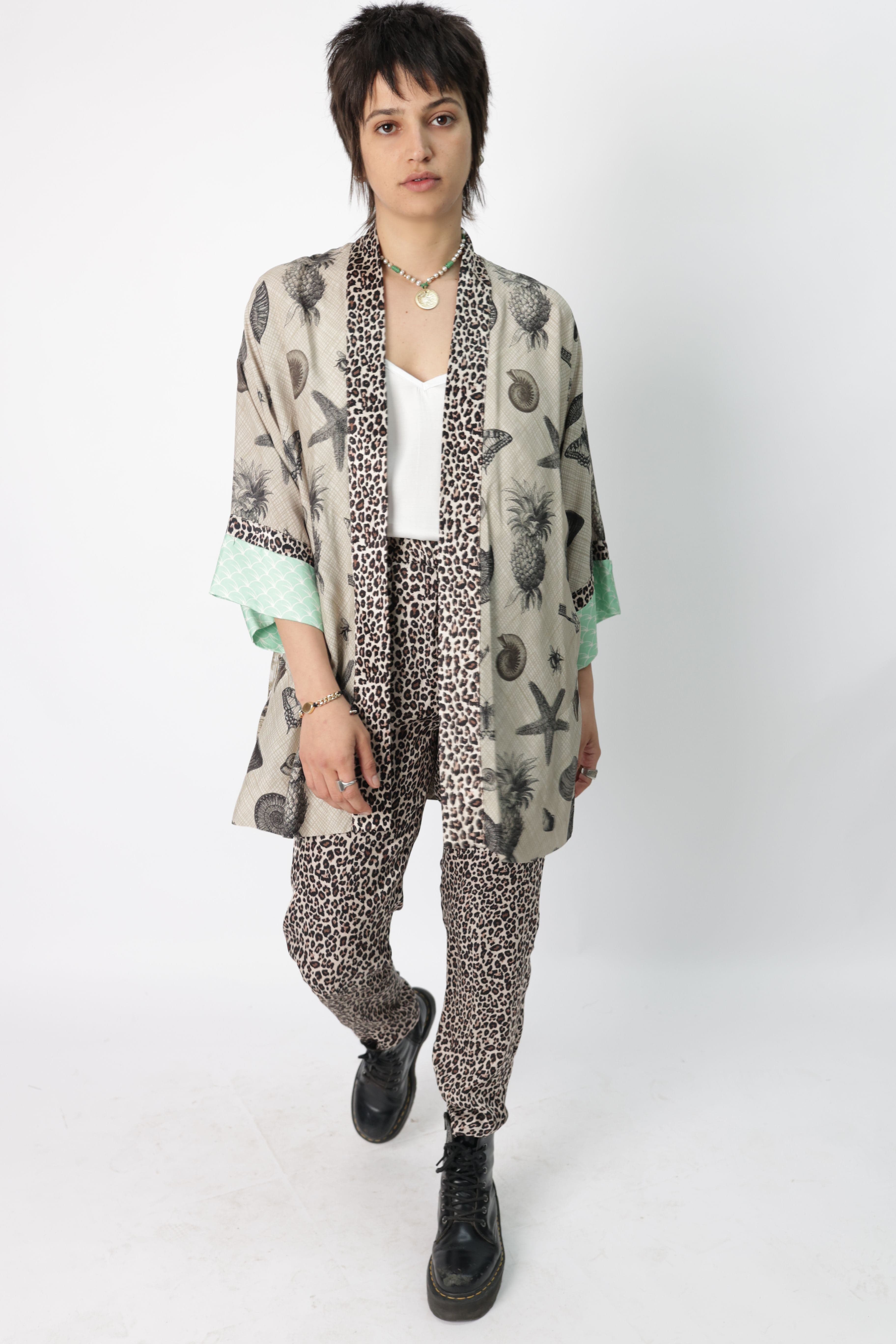 Cropped Kimono- Shell
